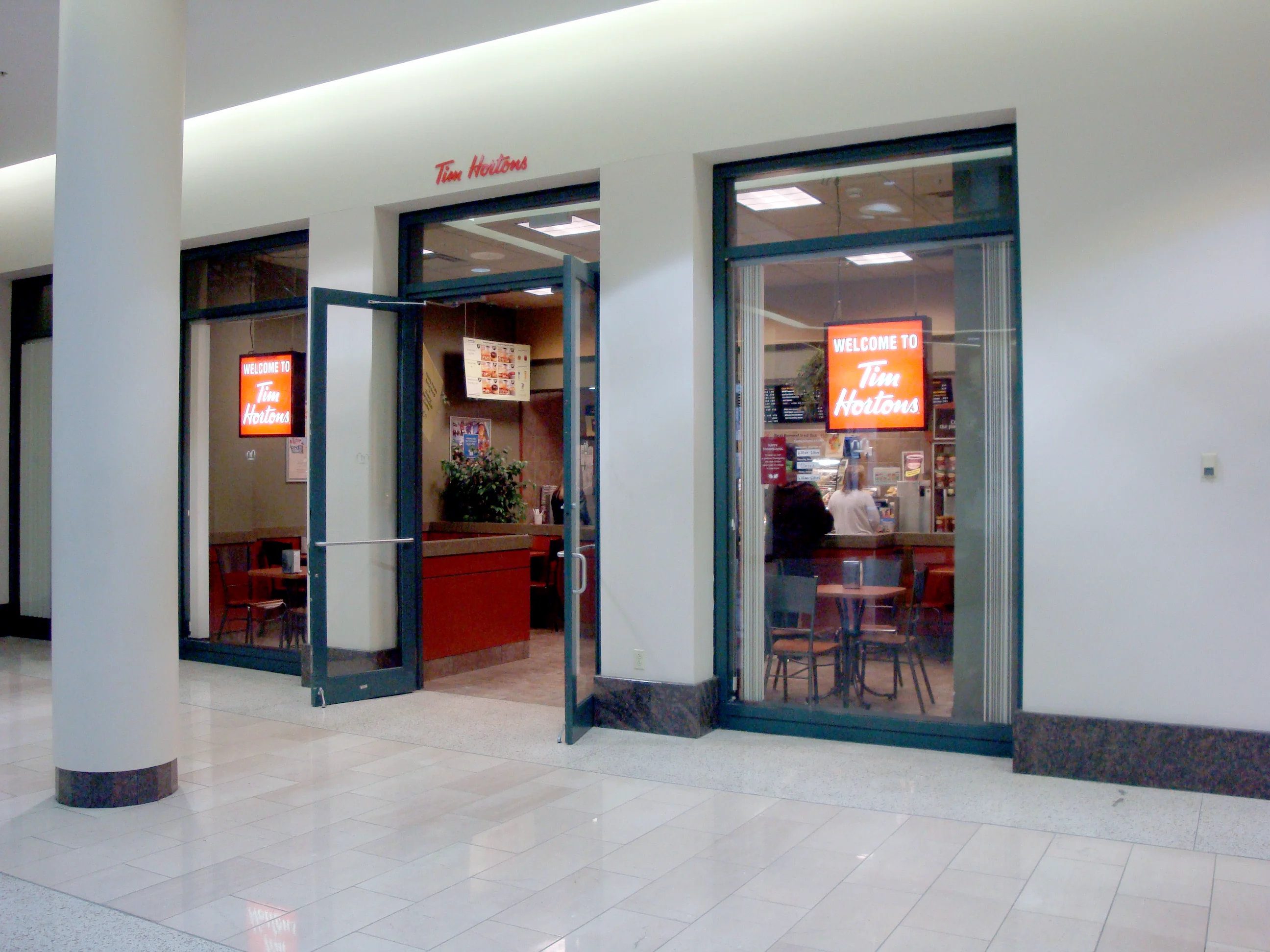 Tim Hortons | Picone Construction